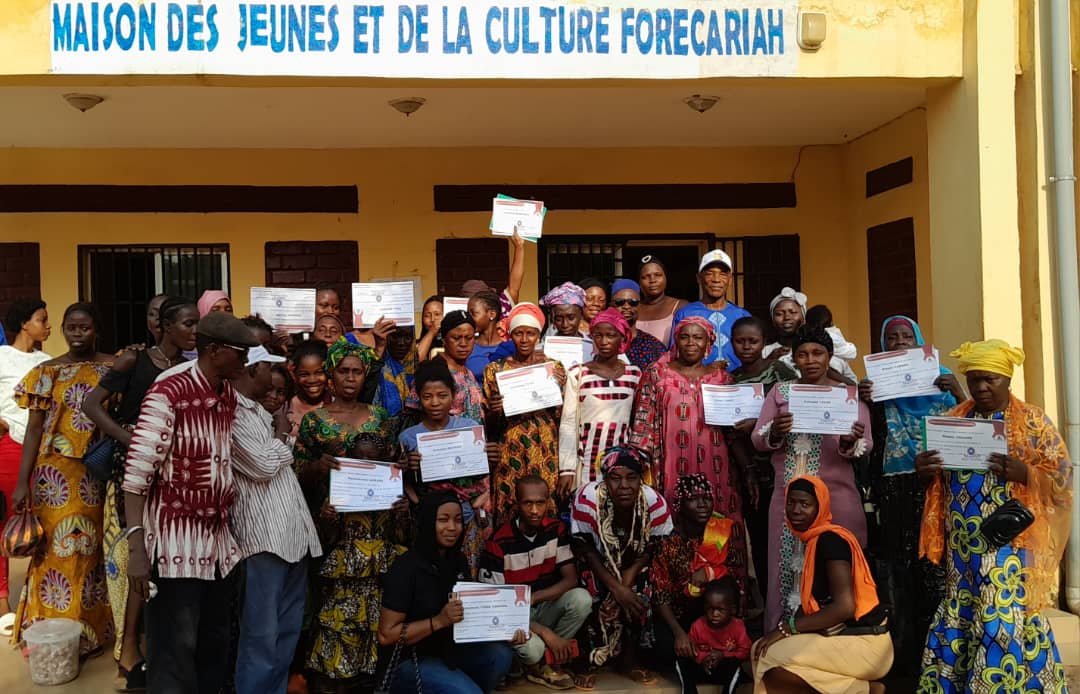 Forécariah/Autonomisation : 150 femmes et filles formées en techniques ...