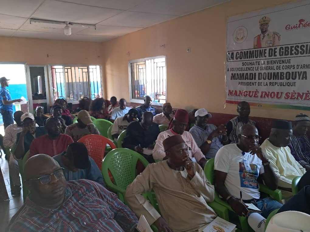 Conakry/Gbessia : Les membres du comité communal de suivi du PN-RAVEC ...