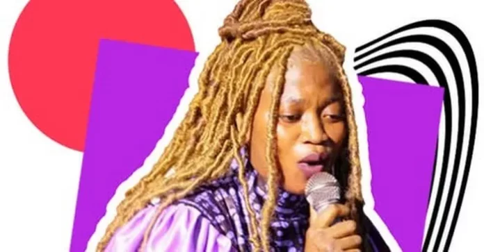 La chanteuse guinéenne Queen Rima remporte le Prix Découvertes RFI 2025 ...