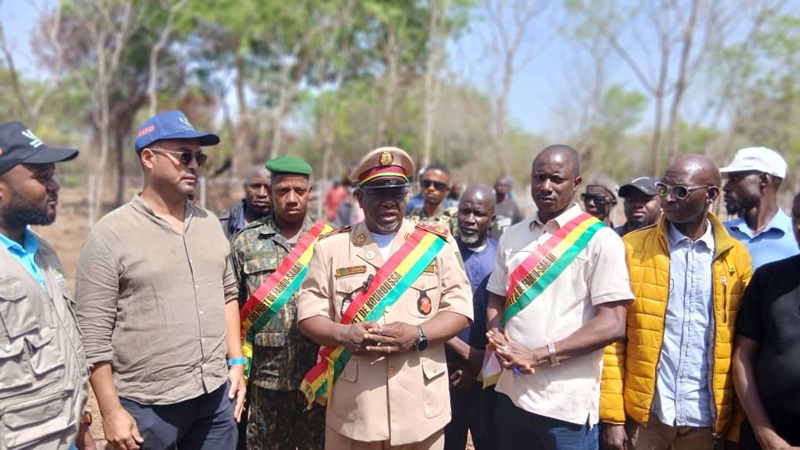 Kouroussa: Remise d’un parc à bétail moderne construit par l’AFD - AGP ...