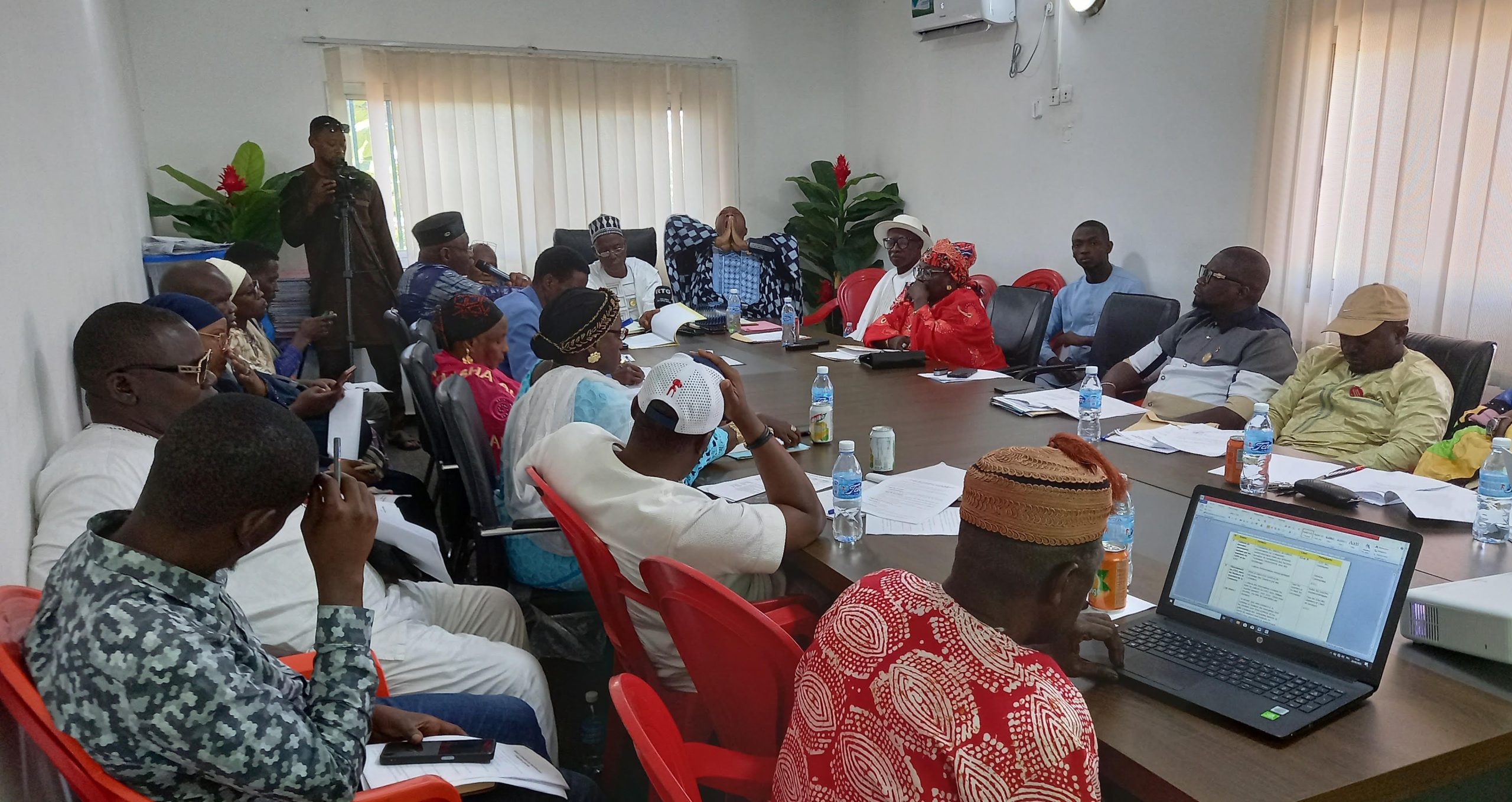 Conakry/Gbessia : Le conseil communal adopte le projet de création d ...