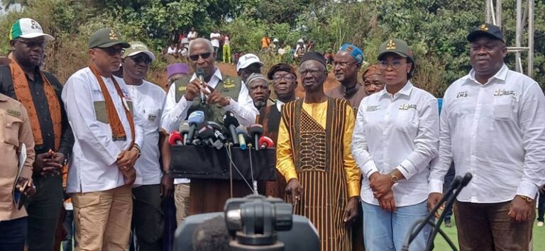 Guinée: Le gouvernement lance les travaux de construction de la route N ...